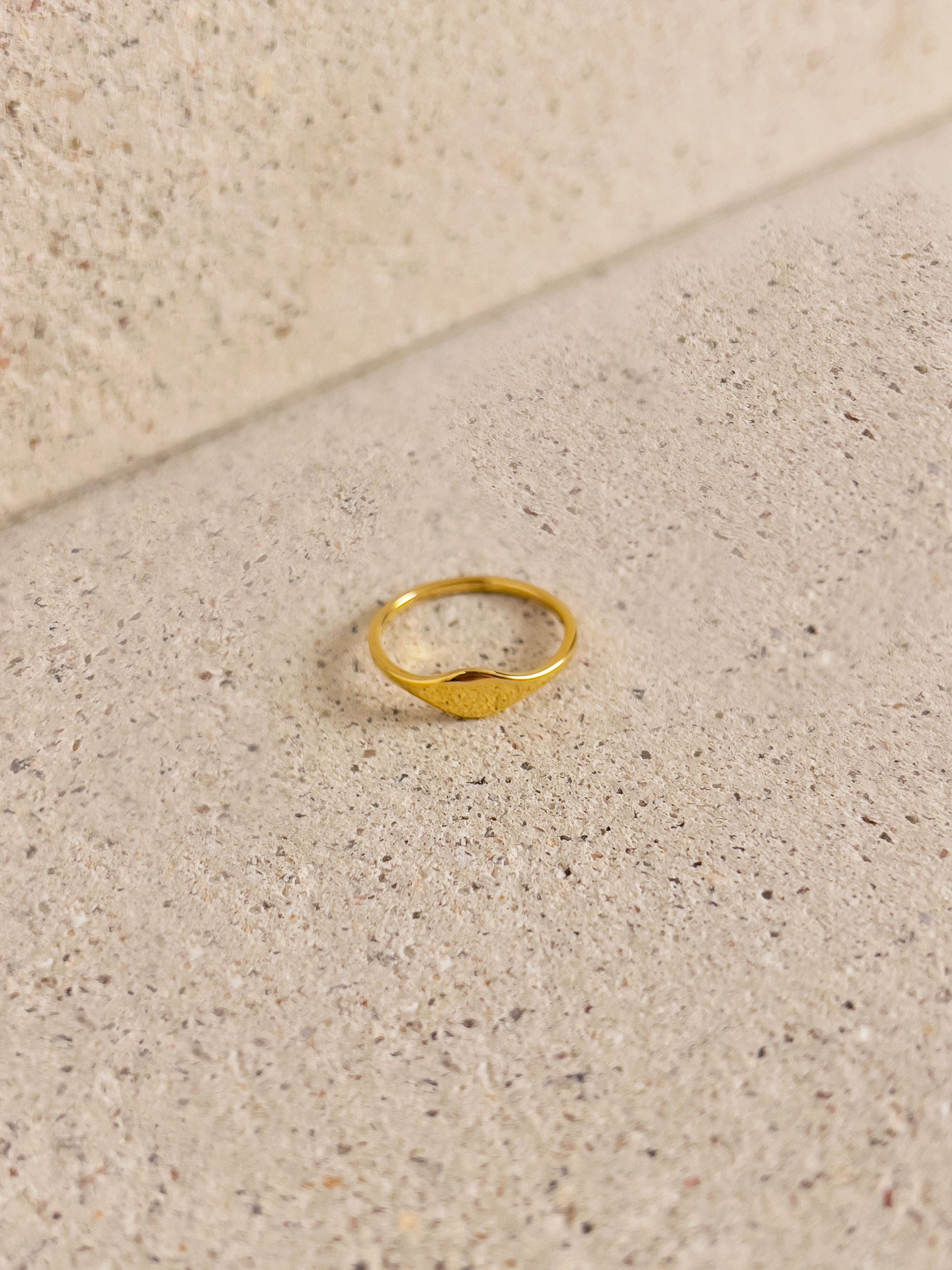 Plain Flat Front Ring Gold | OSKER Jewellery Online